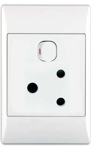 16A Switched Socket Outlet 2X4 With White Cover Plate – STEP Building ...